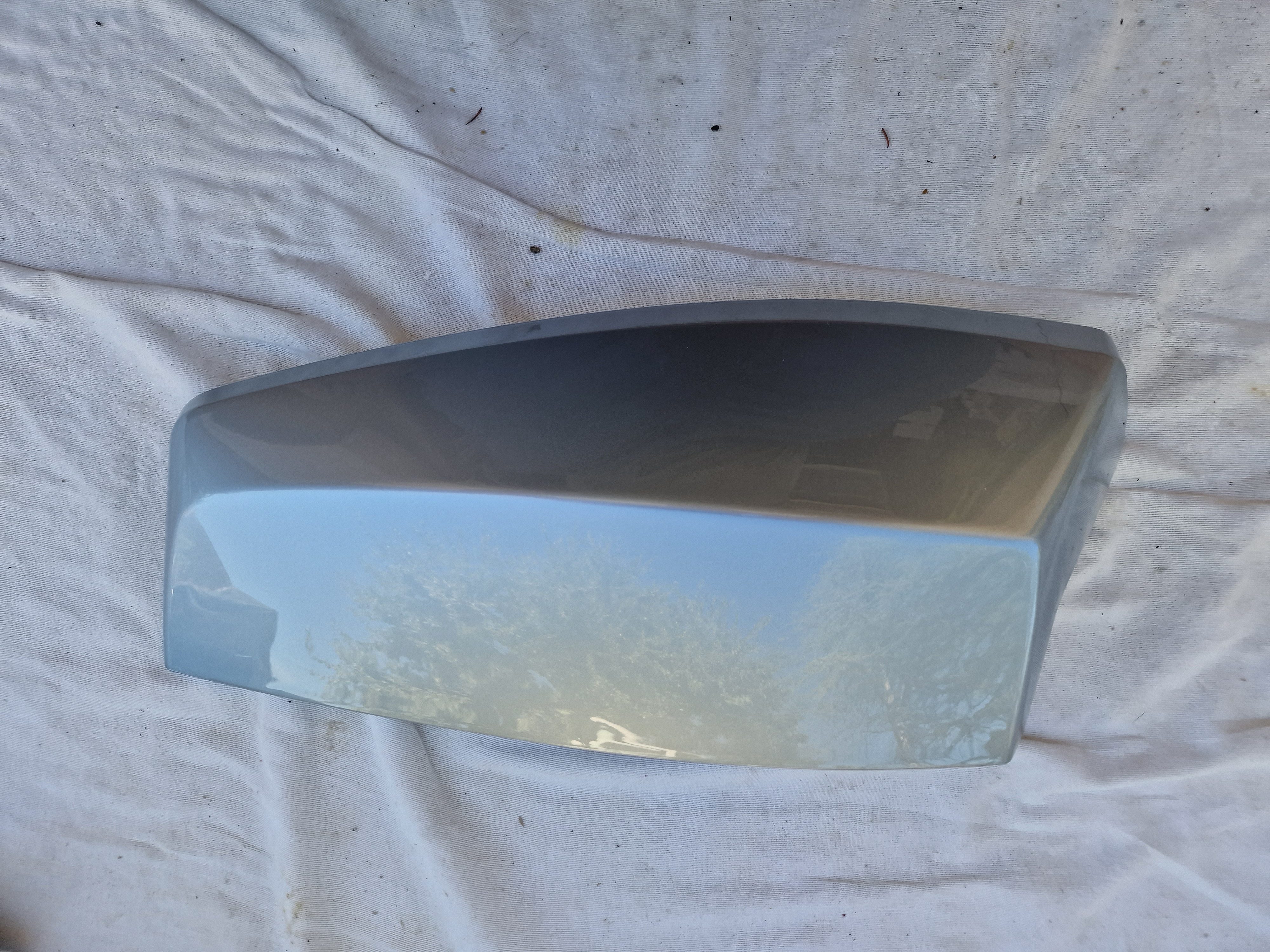 Cache couvercle gauche IONIC-SILVER BMW C evolution - Mirabeau Moto